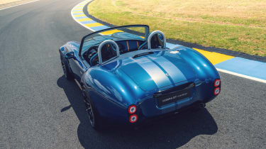 AC Cobra GT Roadster – pictures | evo